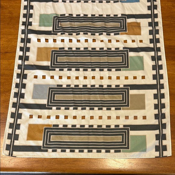 Frank Lloyd Wright | Accessories | Frank Lloyd Wright Geometric ...